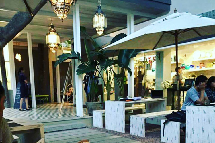Cafes In Bangalore With Great Ambience | LBB, Bangalore