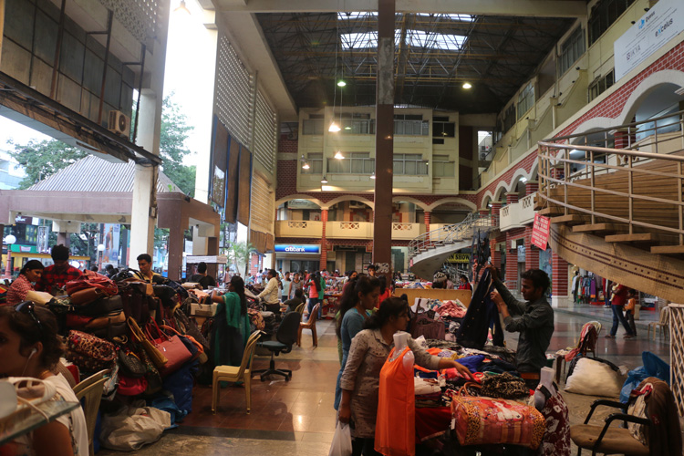 Raheja Arcade Shopping Complex In Koramangala