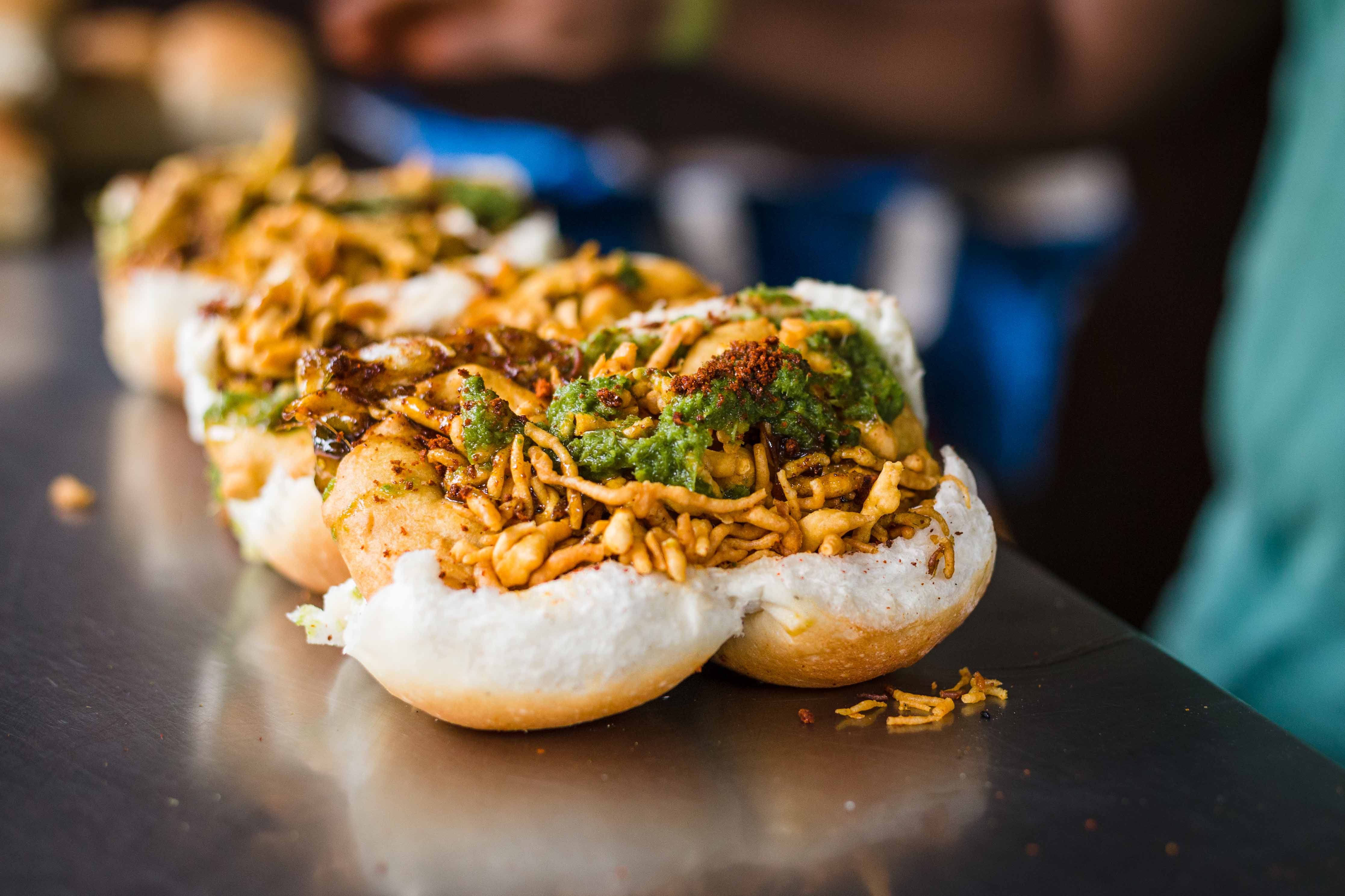 Decode The Hype: Is Ashok Vada Pav The Best In Town? | LBB, Mumbai
