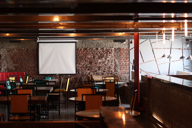 Drink Your Hearts Out: Vashi Has A New Quirky Bar Called The Thekka ...