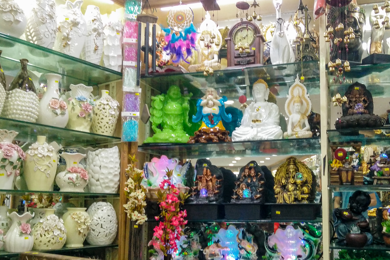 Our Guide To The Treasure Troves That Alfa Stores Are | LBB, Mumbai